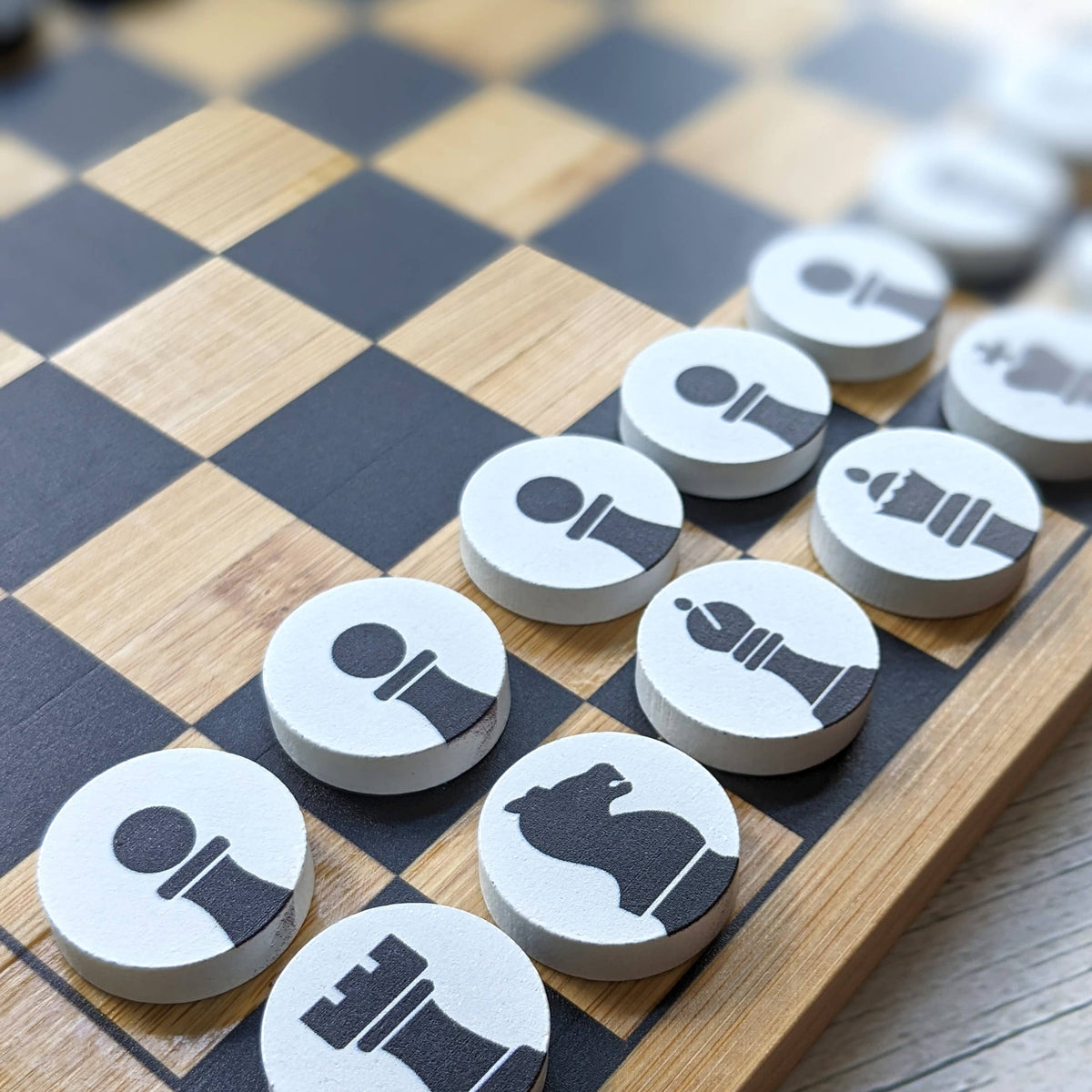 Bamboo Backgammon & Chess Set – Blood Cancer UK Shop